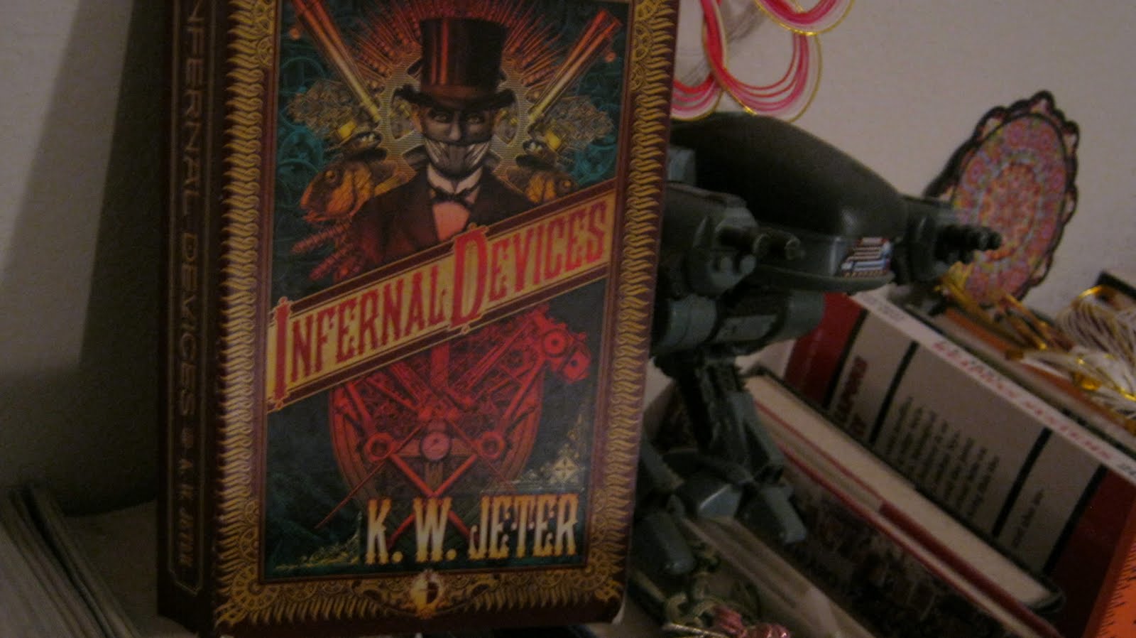 TETSUOBROKER2099: BOOK REVIEW: INFERNAL DEVICES (1987)