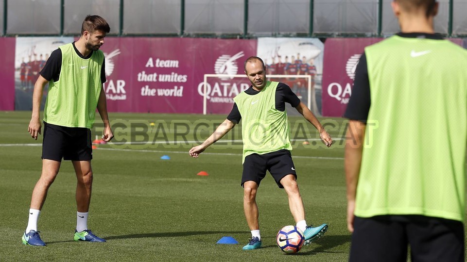 Closer Look | Iniesta's Custom Nike Magista Opus Floodlight Pack Boots ...