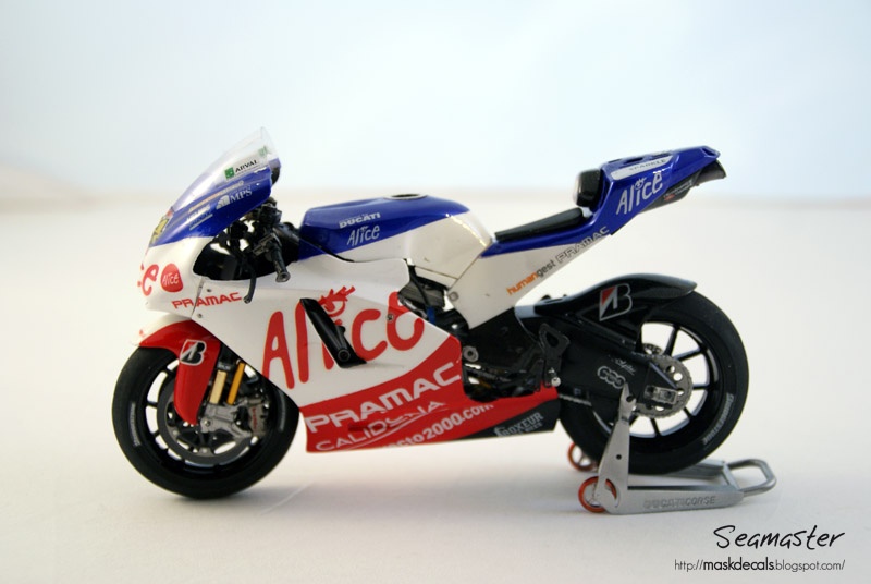 DUCATI GP8 ALICE TEAM Toni Elias / Sylvain Guintoli