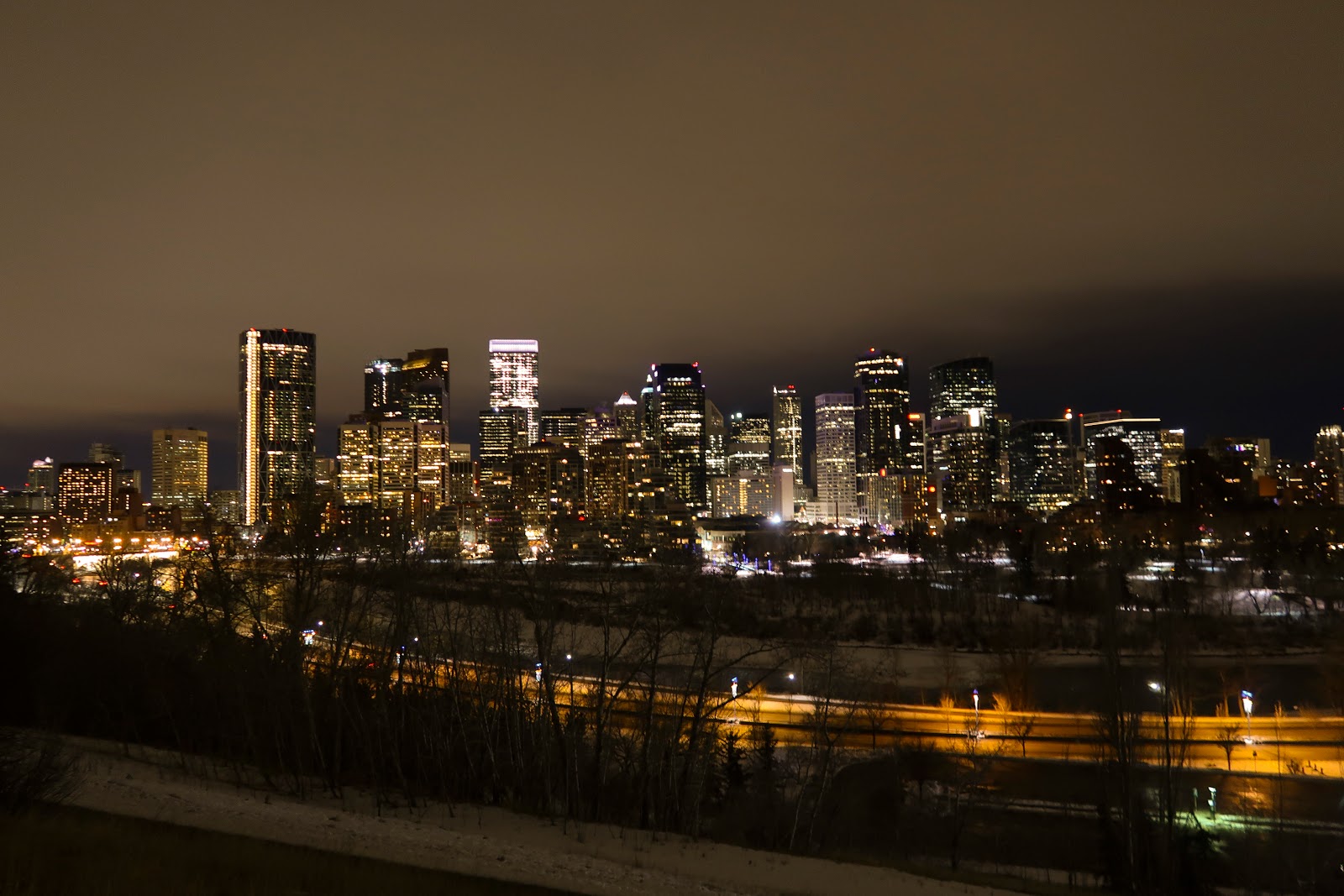 加拿大遊學 | 卡加利市區附近的夜景景點 Night Views near Calgary Downtown - Room 74