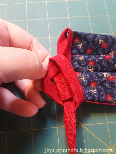 Joy's Jots, Shots & Whatnots: Slip Knot Tie Masks