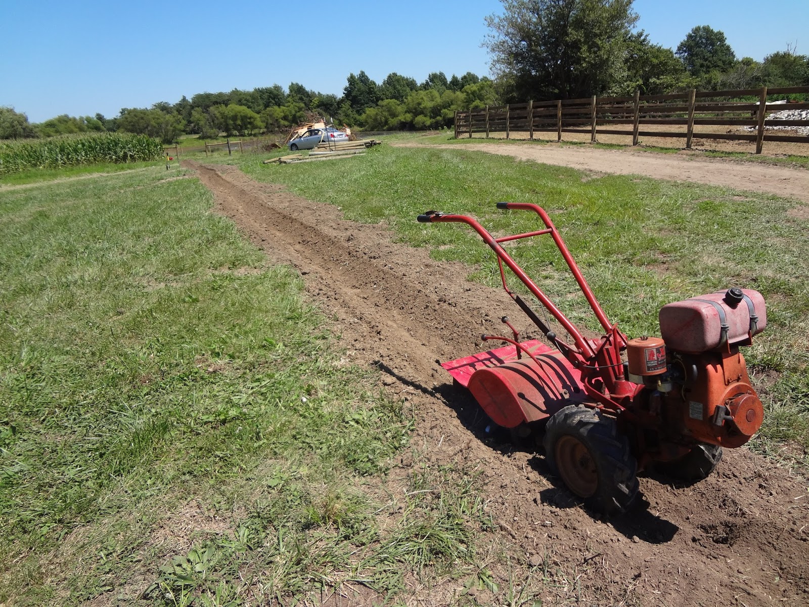 Restoring a 1977 Troy-Bilt Horse Tiller: August 2015