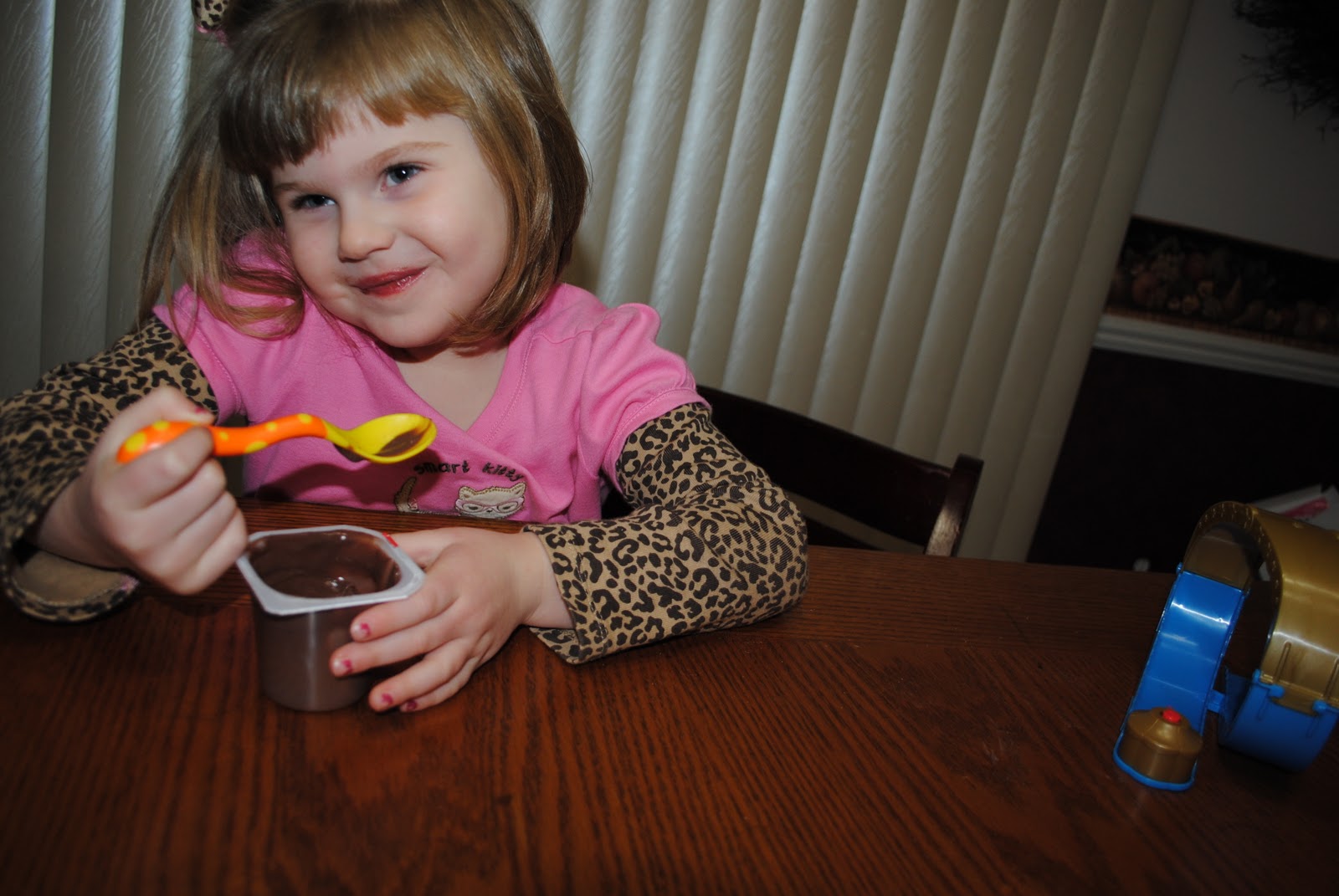 Pudding Prank Little Girl at Declan Goodisson blog