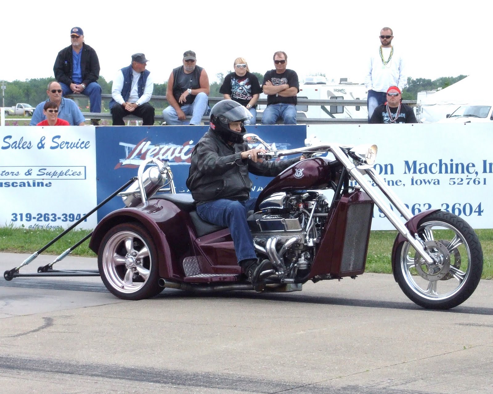 Lowrider In The Wind: Conesville Hogwild Rodeo 2011