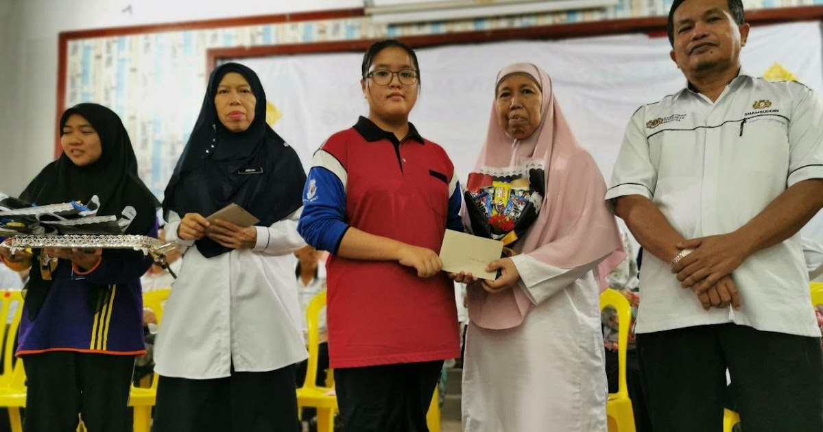 PORTAL RASMI SMK BENUT: Anugerah Pelajar Cemerlang PT3 2019