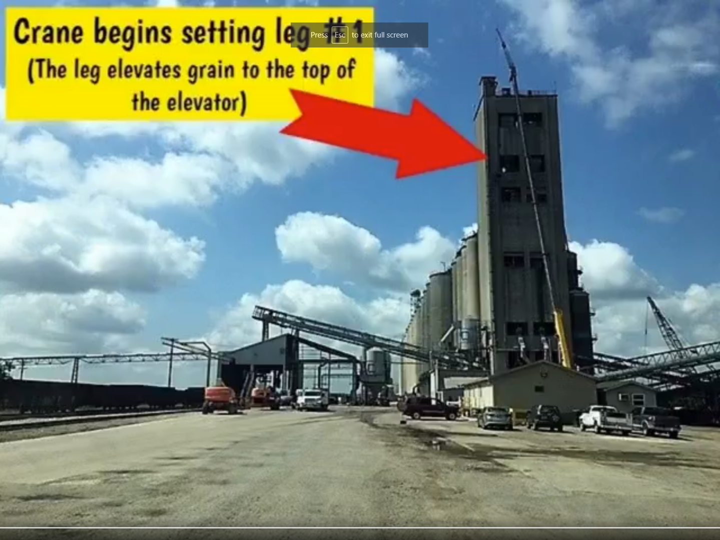 Towns and Nature: Naples, IL: CGB Grain Elevator