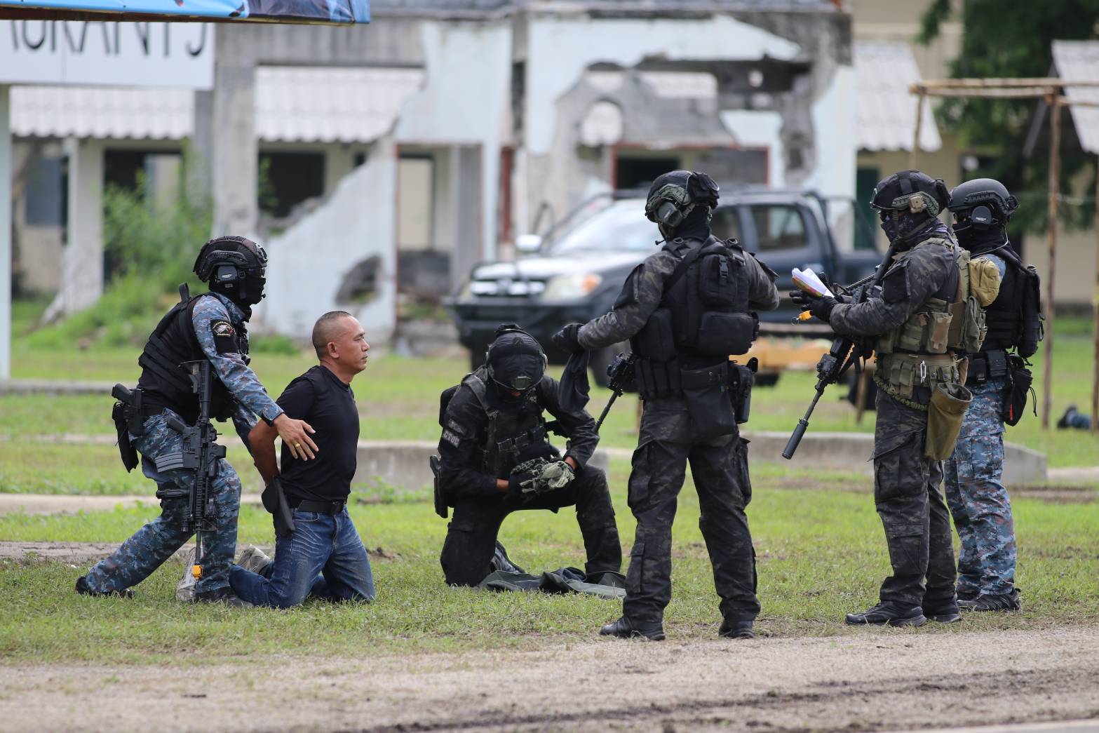 AAG_th บันทึกประจำวัน: รถหุ้มเกราะล้อยาง Chaiseri First Win ไทยในการฝึก ...