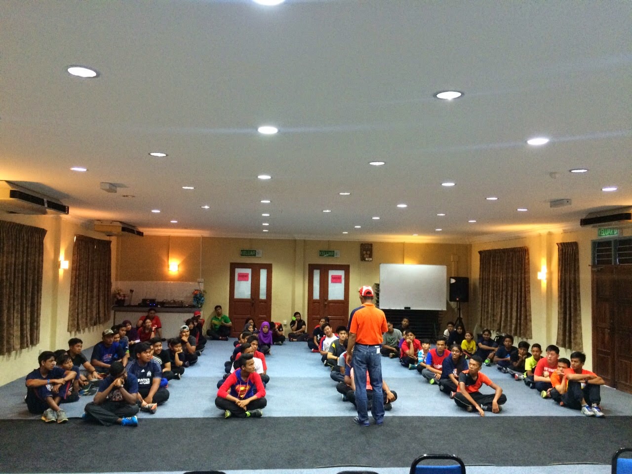 UNIT SUKAN PRESTASI TINGGI NEGERI JOHOR: LAPORAN KEM BINA SEMANGAT ...