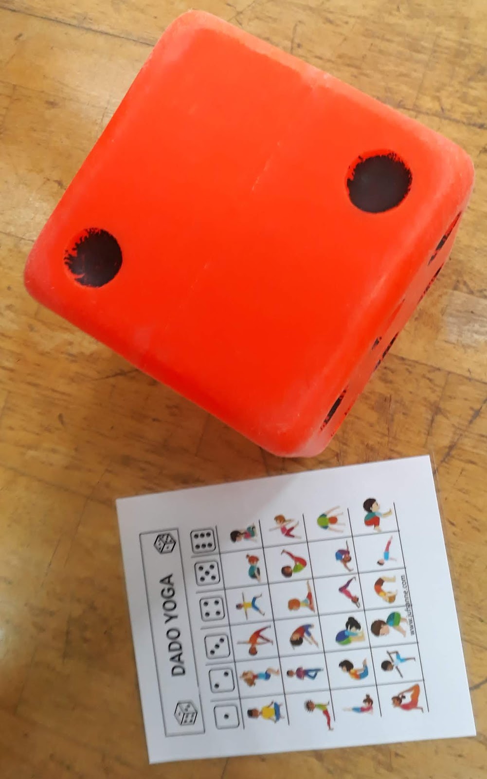 DADO YOGA