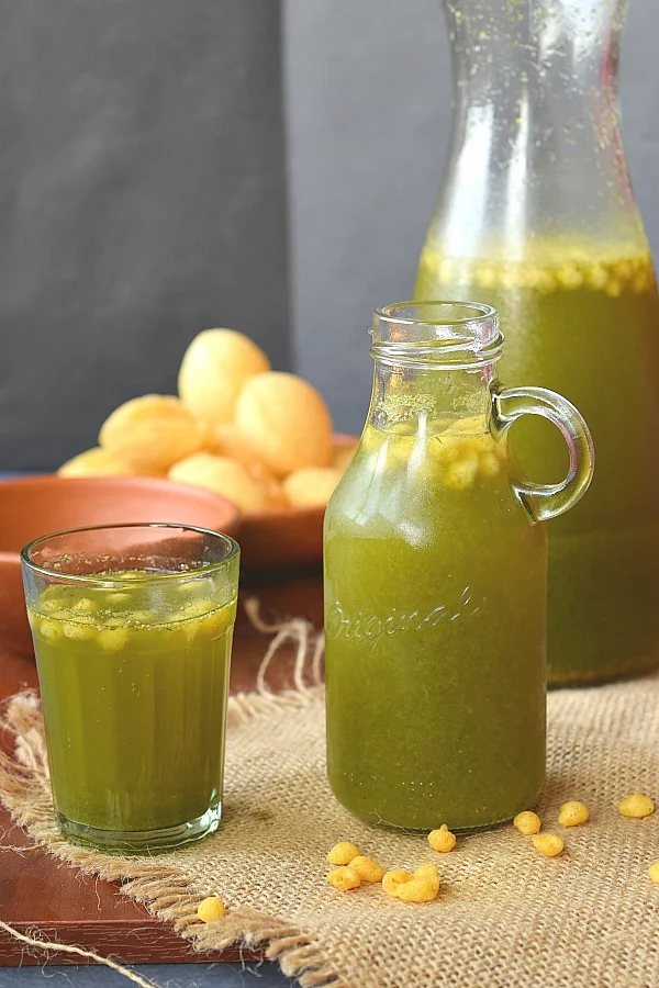 Pani Puri / Golgappa Recipe (Khatta Meetha Pani Recipe) | Savory Bites ...