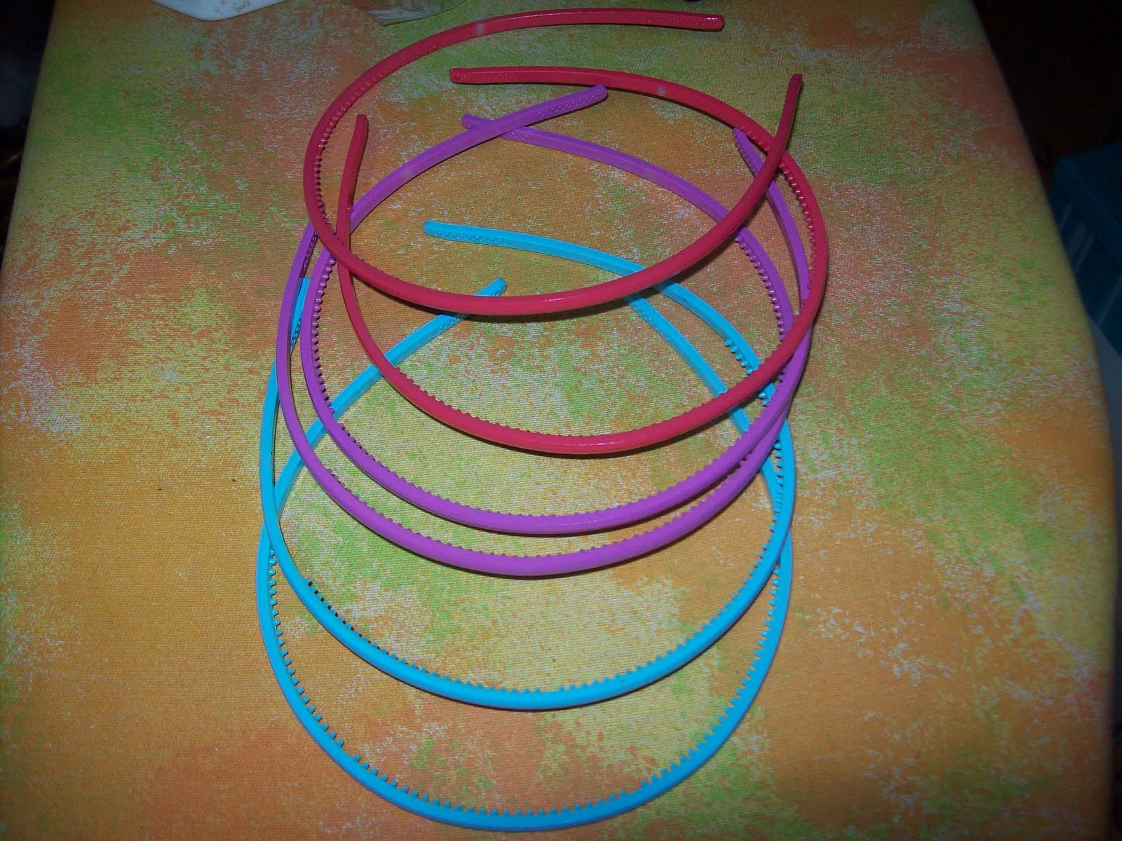 materiais para venda: bandoletes- 0.30€ cada