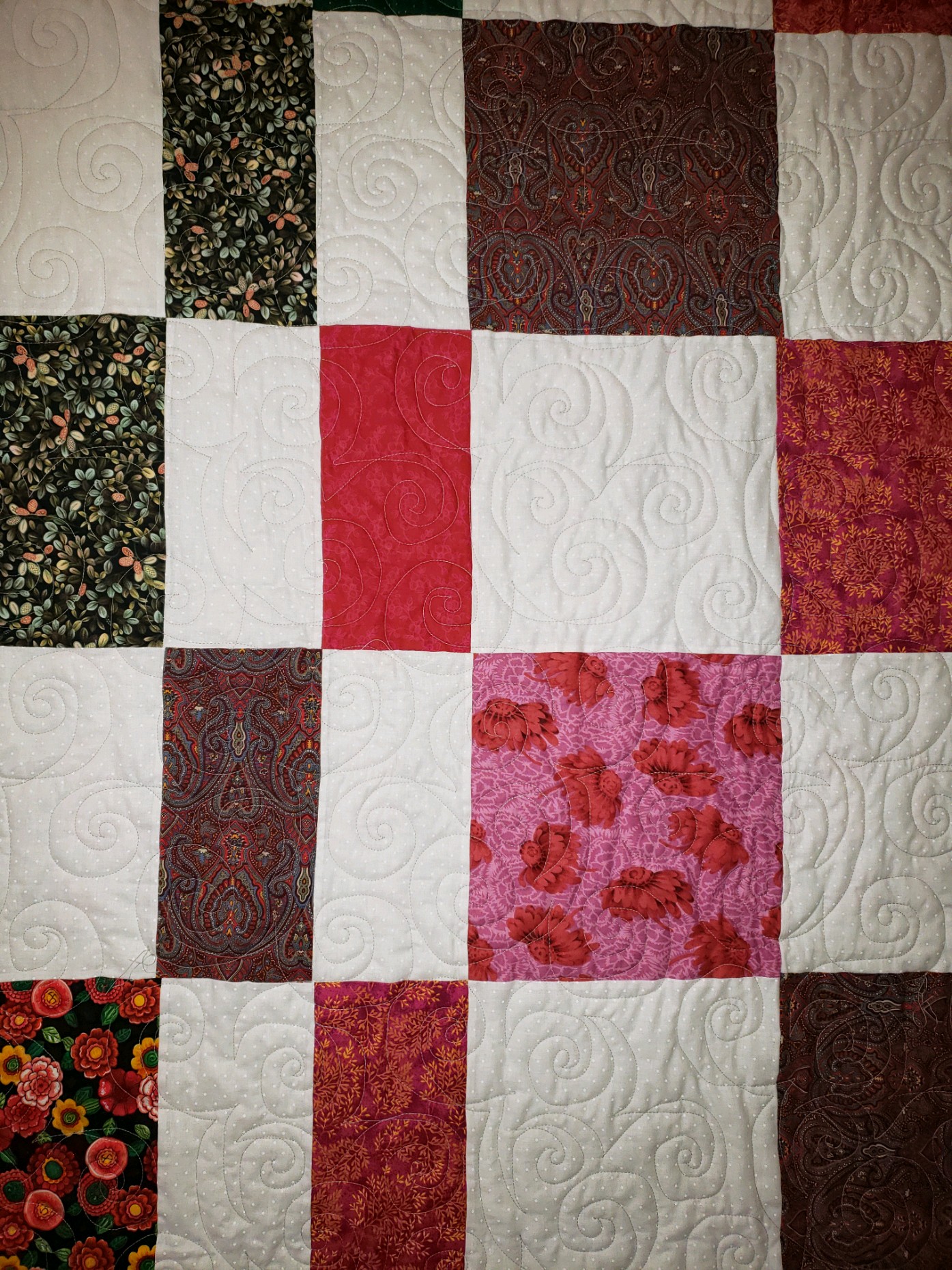 The Joyful Quilter: Sew Some Love Sunday - LWR - A Dozen Quilts!!!