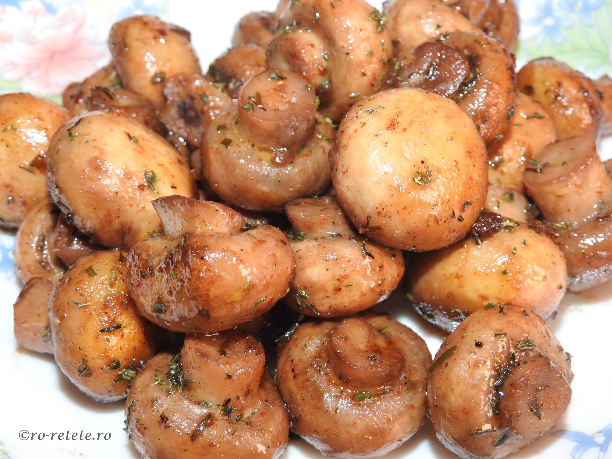 Ciuperci sote reteta | RO-Retete.ro