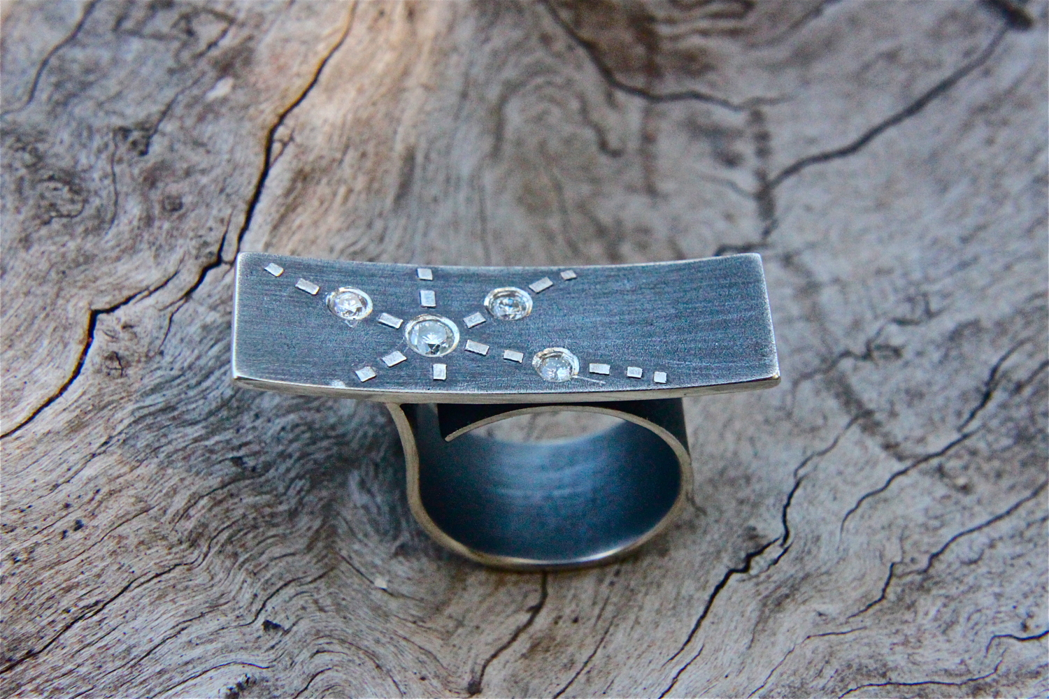 Andreas Schiffler: Custom "Recycled" ring