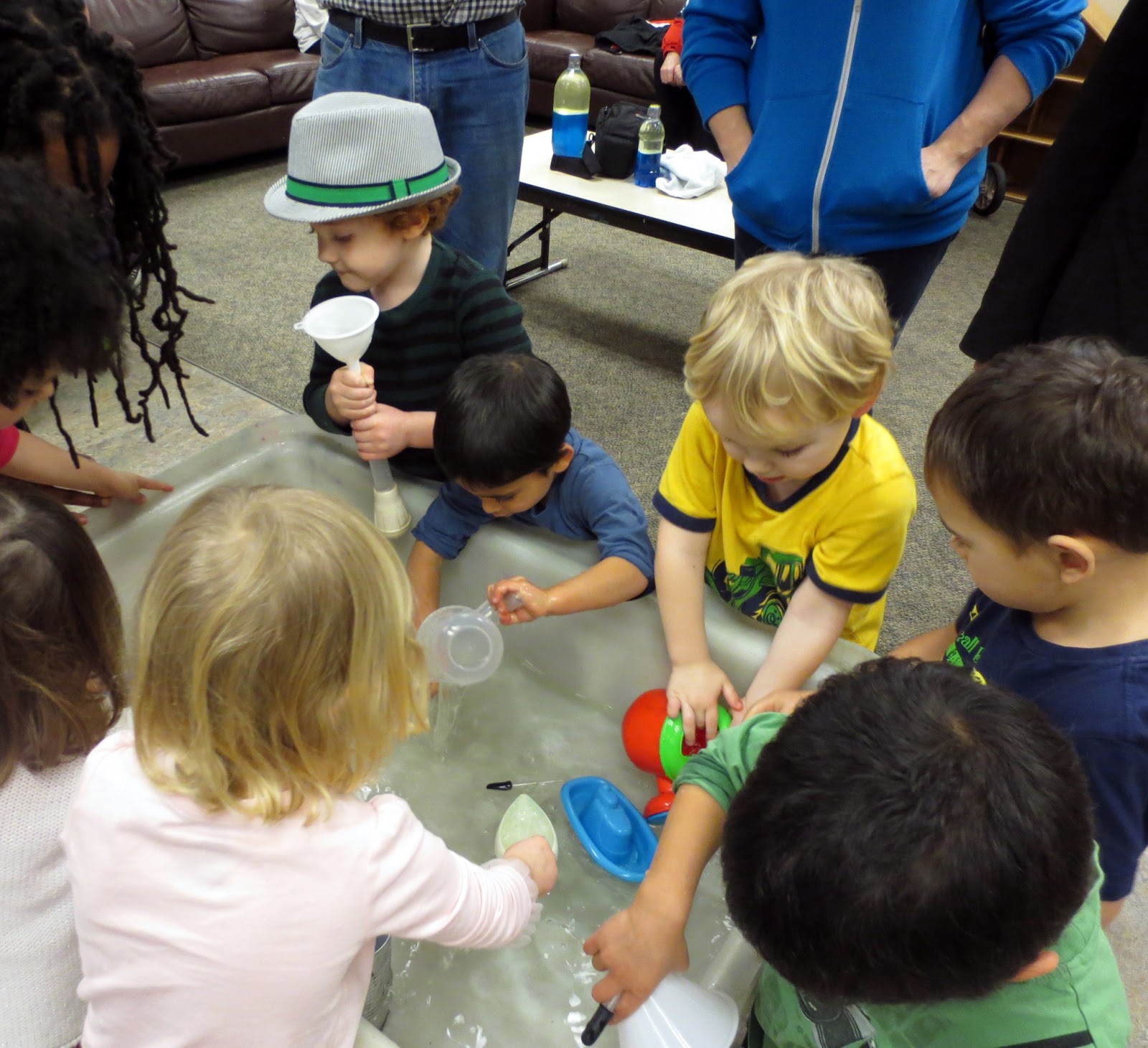 momstown Victoria: momstown Victoria Little Scientists: Water ...