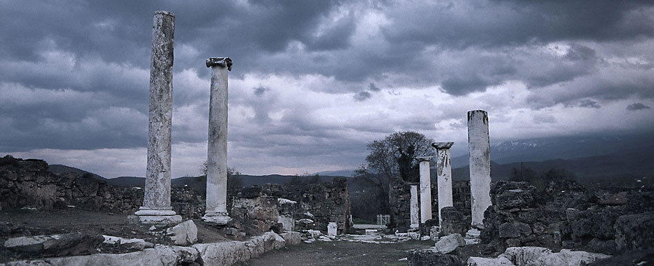 Τέχνης Σύμπαν και Φιλολογία: «ΟΙ ΤΟΠΟΙ ΤΩΝ ΜΥΘΩΝ». «LUGARES DEL MITO»