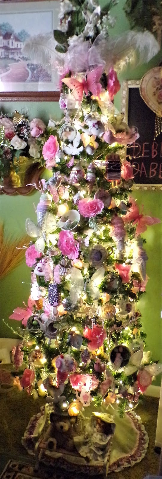 DEBBIE-DABBLE BLOG: Summer Garden Tea Party Tree in the Craft Room