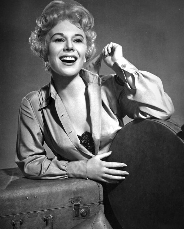 Beautiful Portraits of Eva Gabor in the 1940s and ’50s ~ Vintage Everyday