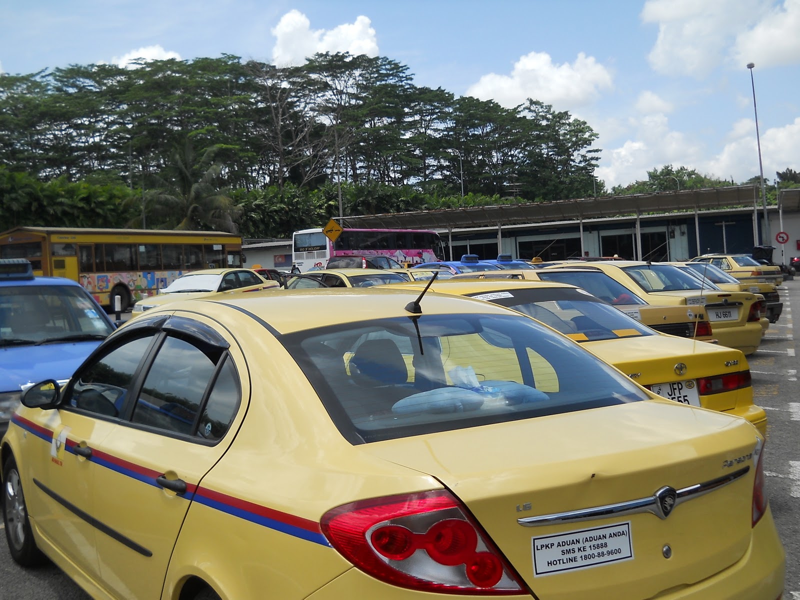 PeRkhiDmatAn tEkSi: Pengenalan Persatuan Teksi CAB