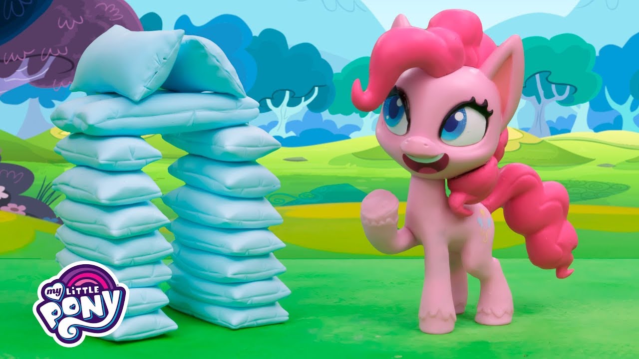 Equestria Daily - MLP Stuff!: 'Pillow Fight' Stop Motion Short Ep. 5 💖 ...