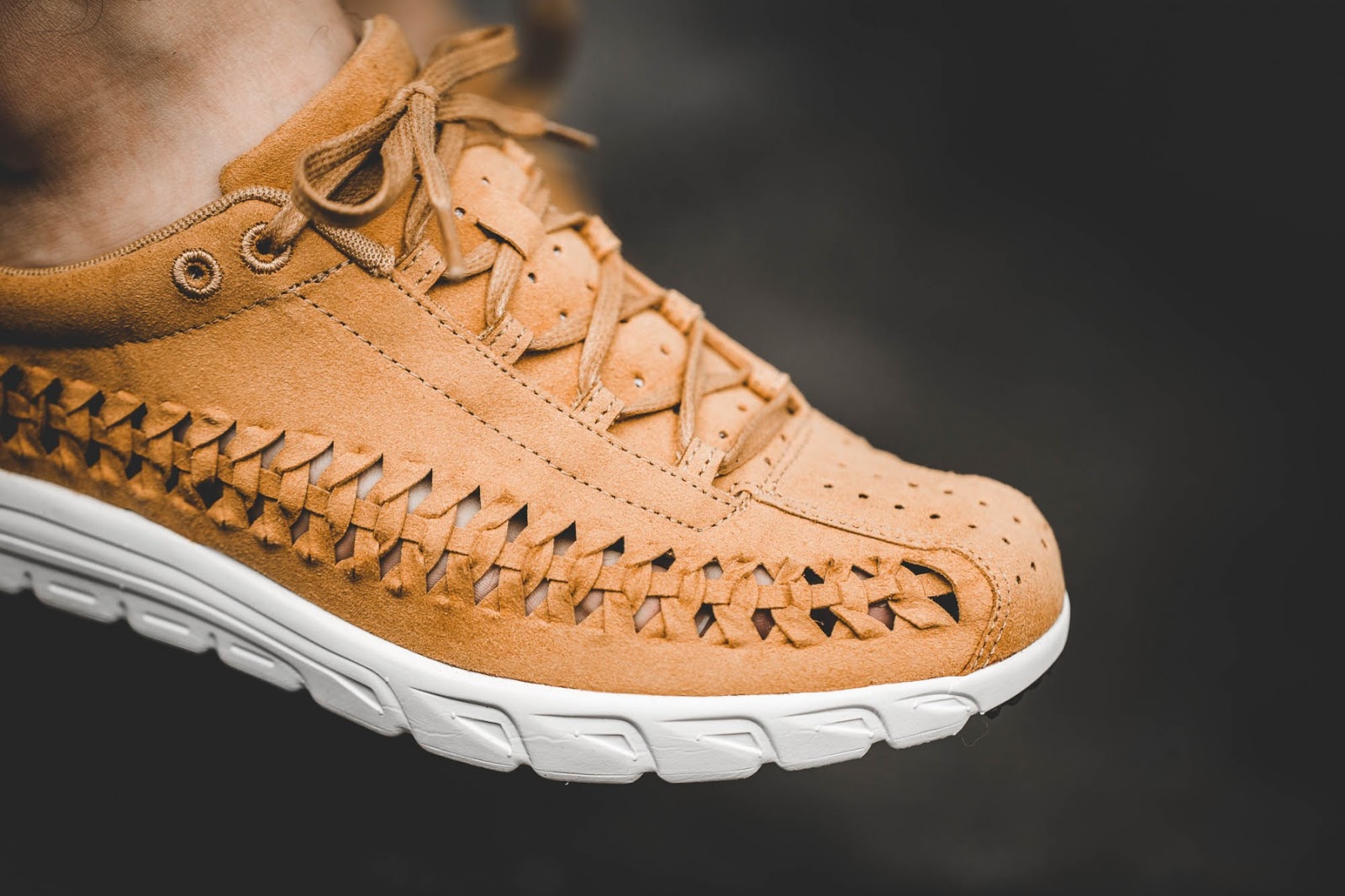Nike Mayfly Woven 2016 - Sneakermag - The Sneaker Blog