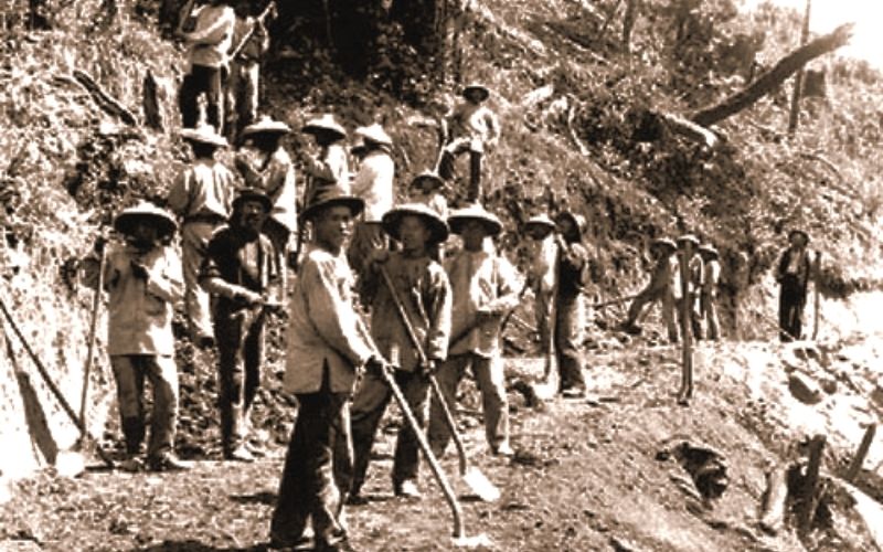 EL HOMBRE Y SU HISTORIA