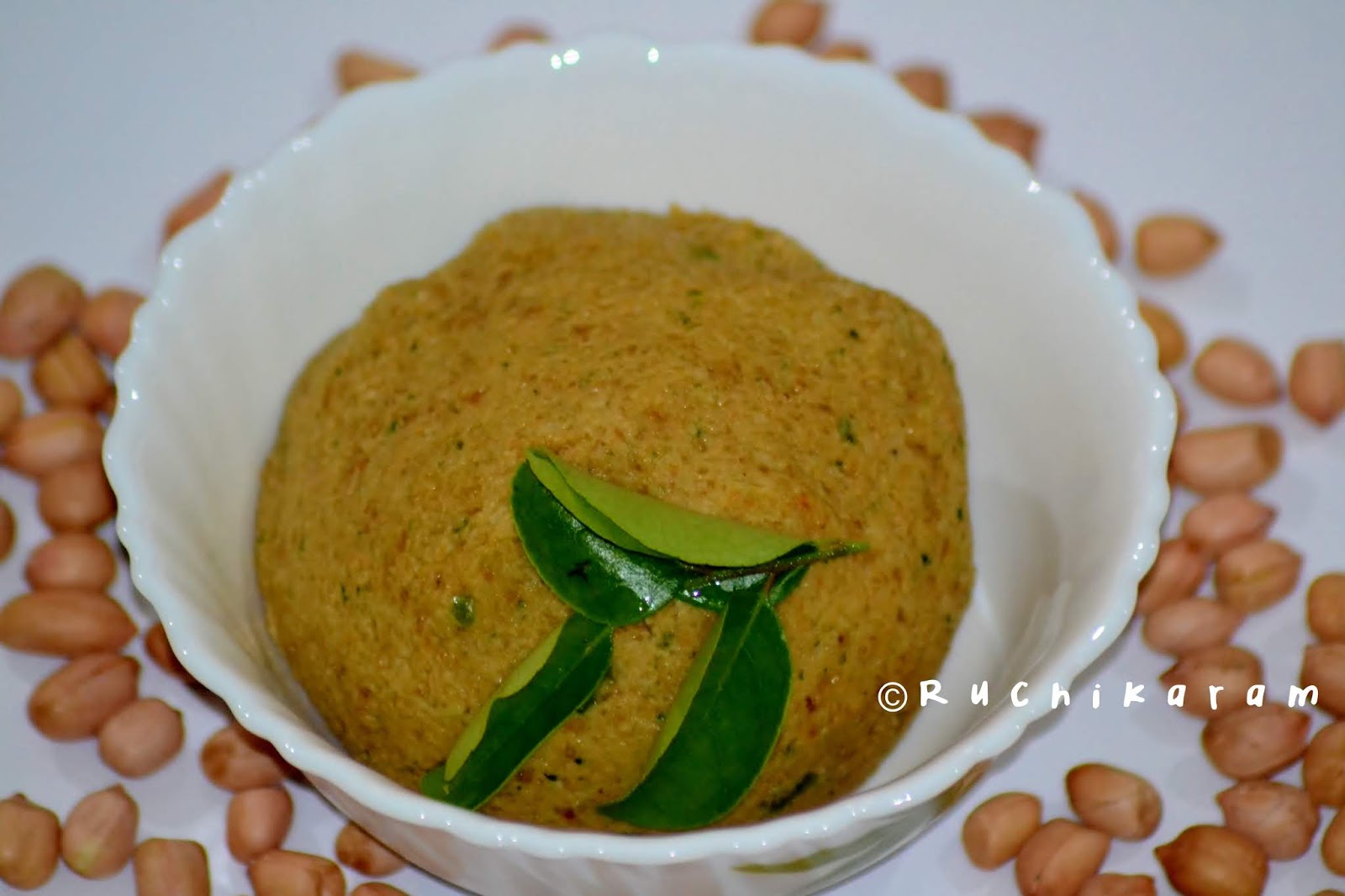 Ruchikaram: Kerala Special Nilakkadala Chammanthi | Peanut Chutney ...