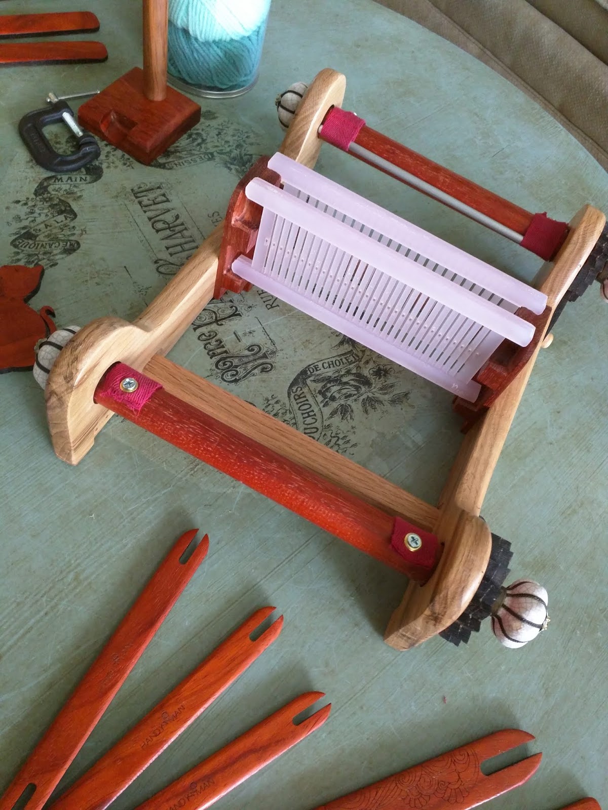 She's just a girl who creates...: 7" Sampler Rigid Heddle Loom Set.
