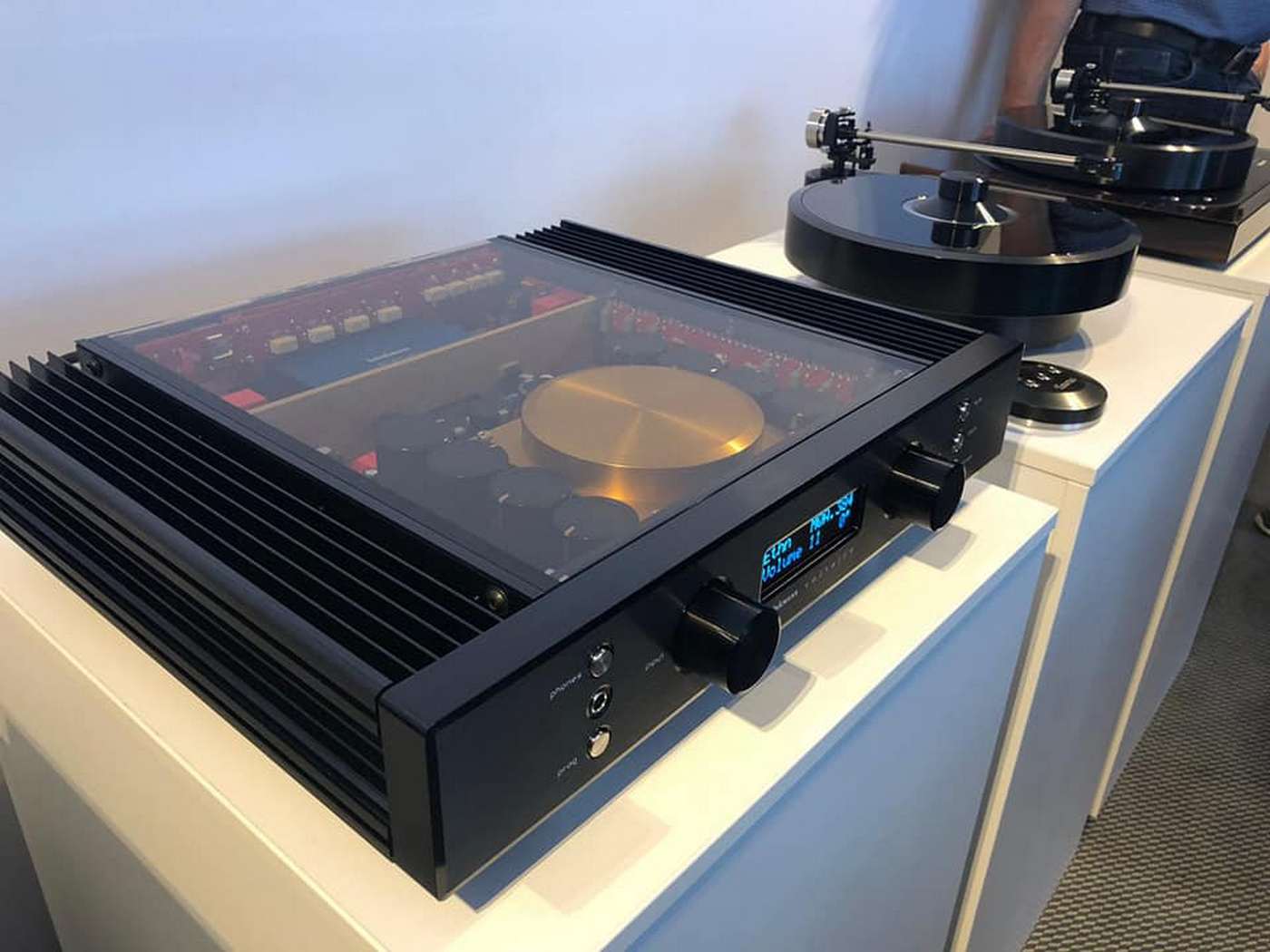 Wizard High-End Audio Blog: Brinkmann Voltaire Integrated Amplifier