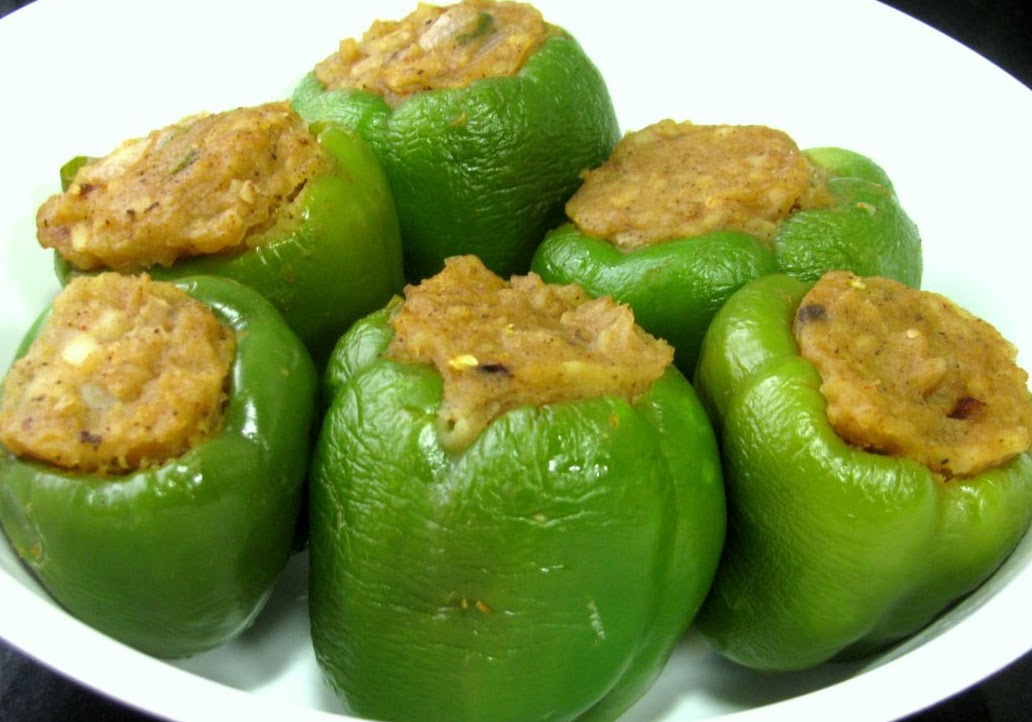 freeindianfood: Stuffed Capsicum / Bharvan Shimla Mirch