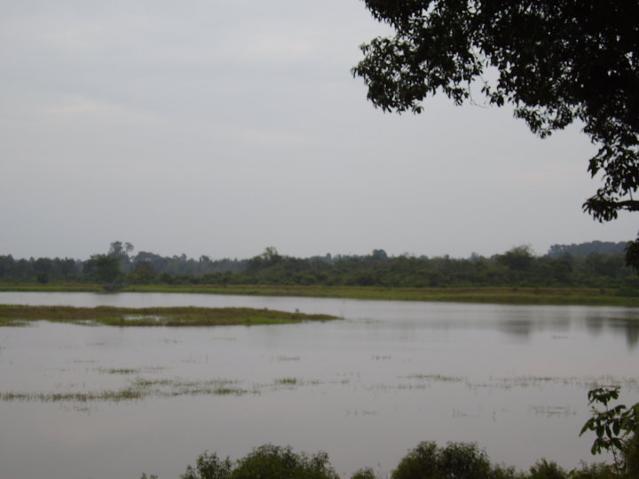 Danau raja ~ Bumi Nusantara