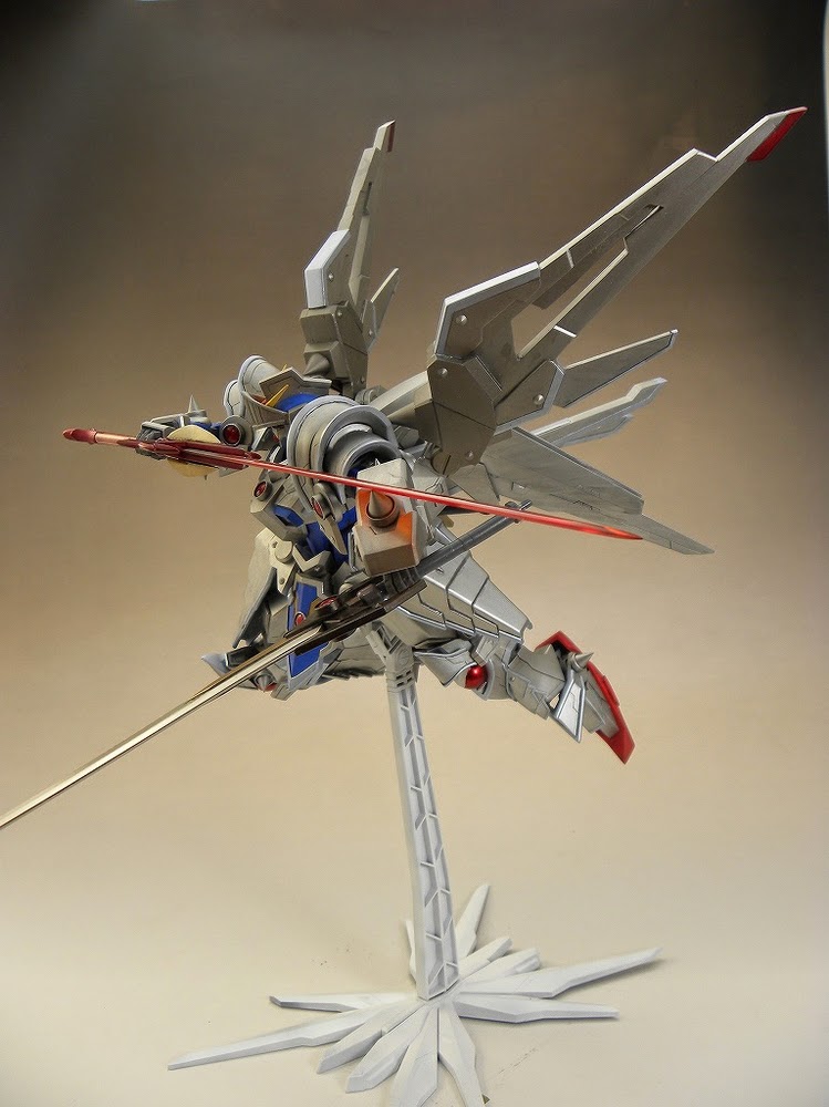 Custom Build: 1/100 Knight Gundam
