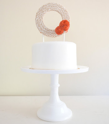 Oliday: Unique Cake Toppers
