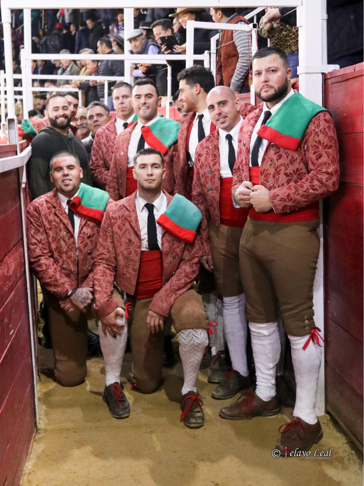 Farpas Blogue: México: até Ventura aplaudiu os Forcados de Turlock!