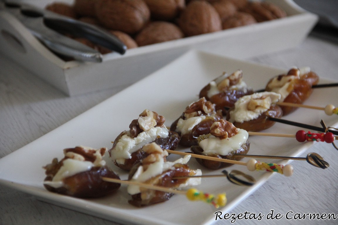 Dátiles rellenos de queso de cabra y nueces