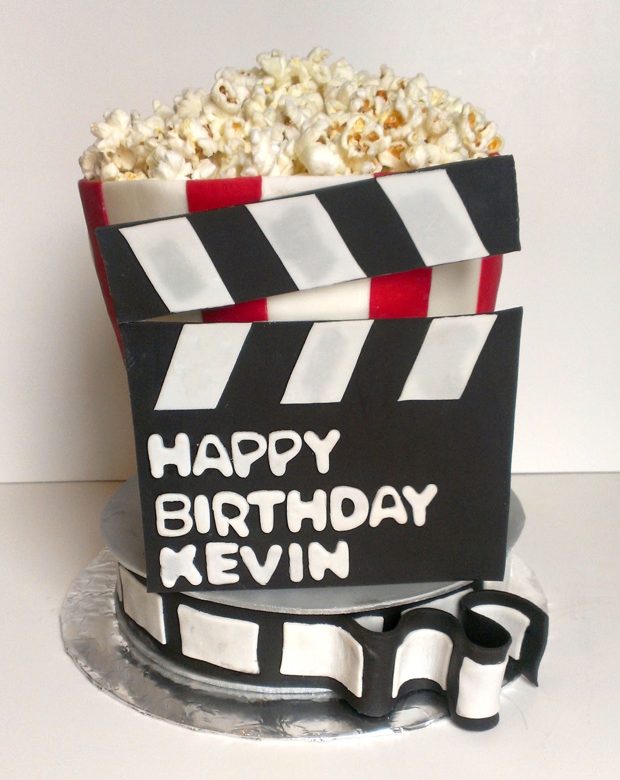 The Cake Market: Movie Theater Cake