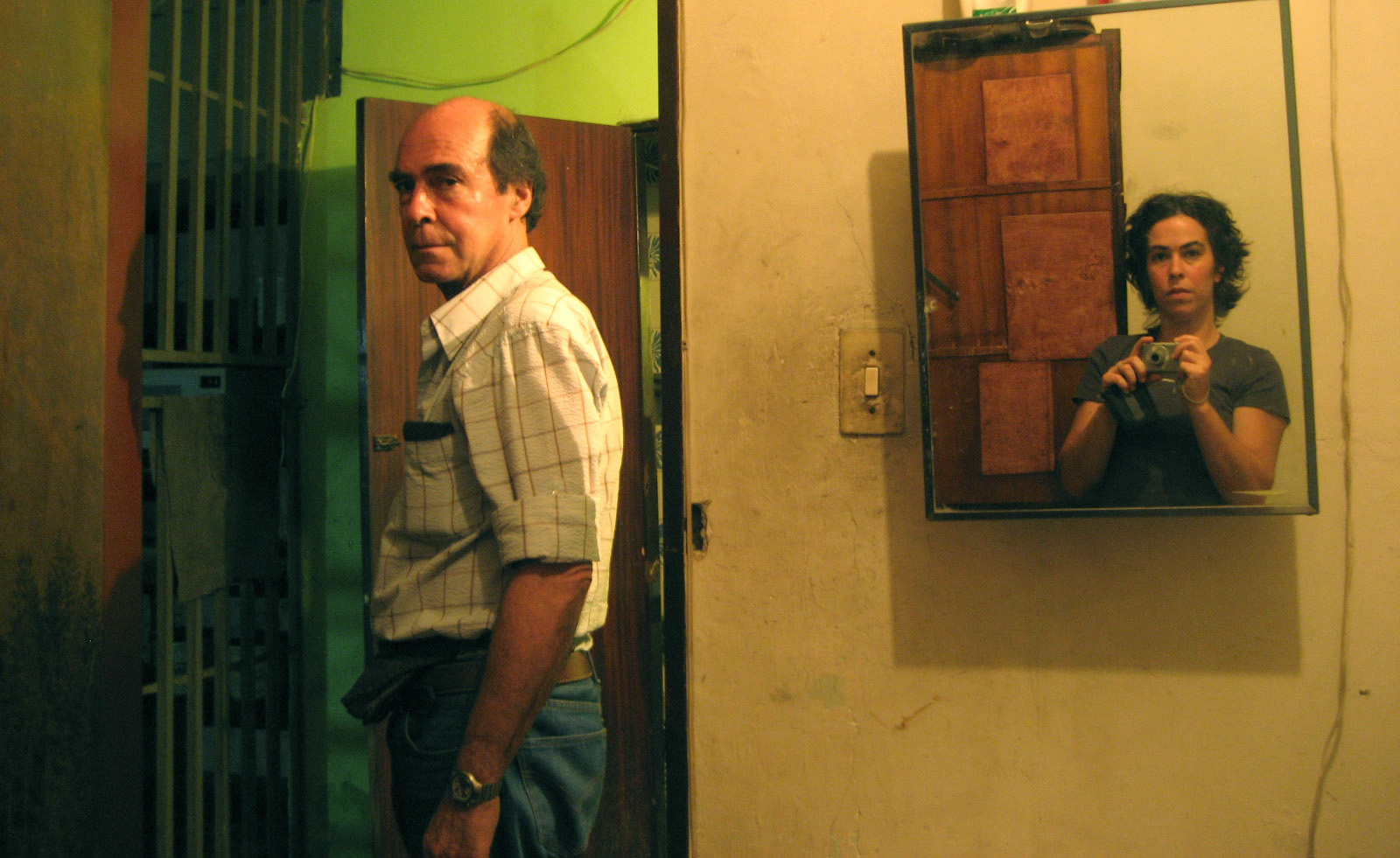 Documental EXILIADOS de Mariana Viñoles: Andrés Di Tella escribe sobre ...