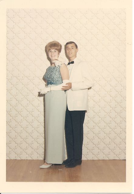 A Saturday Rant: The Shangri-las! Senior Prom 1965