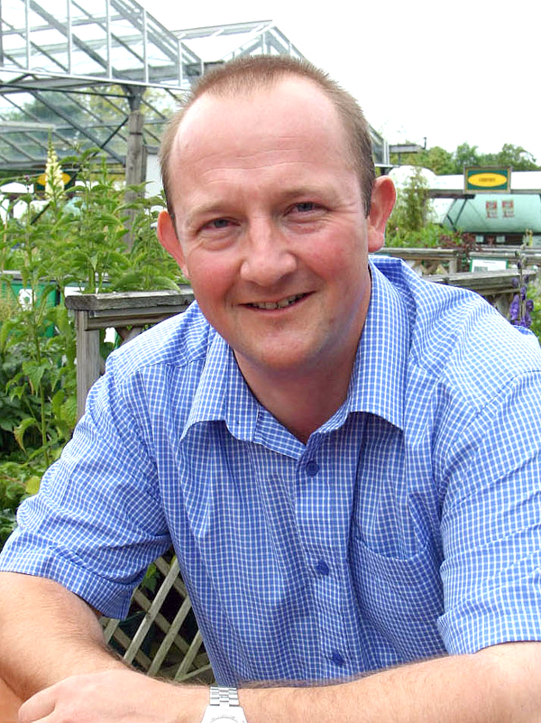 Phil Dowding PR: client news: September 2011