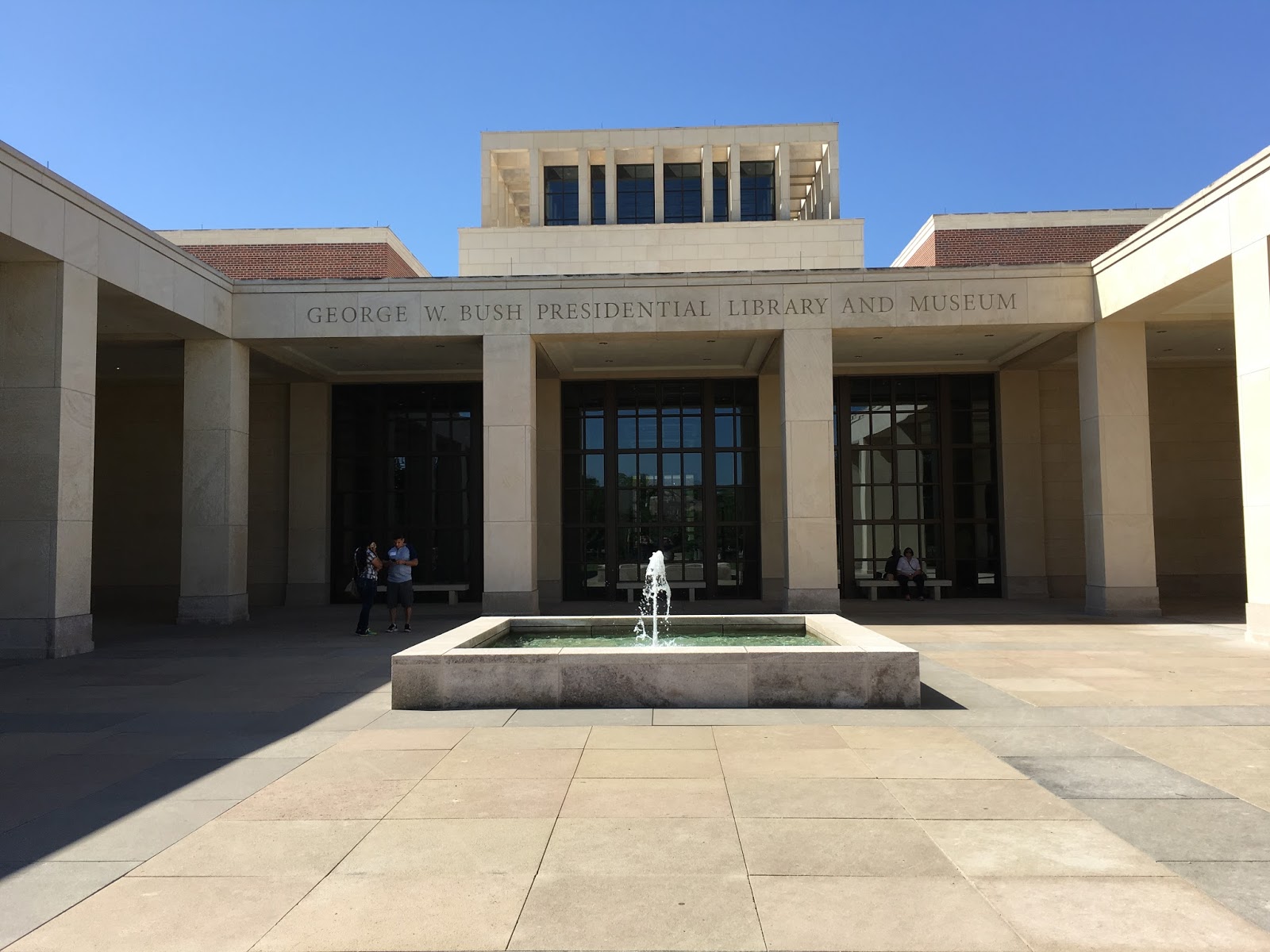 GREAT EATS HAWAII: GEORGE W BUSH PRESIDENTIAL LIBRARY
