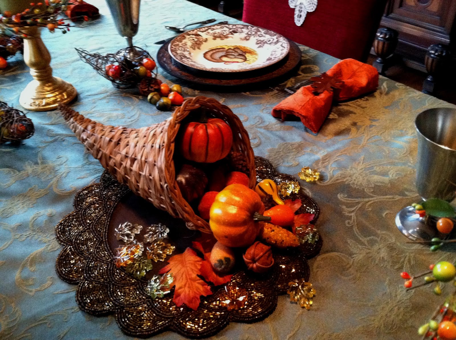 carolinajewel's table: My Cornucopias Runneth Over