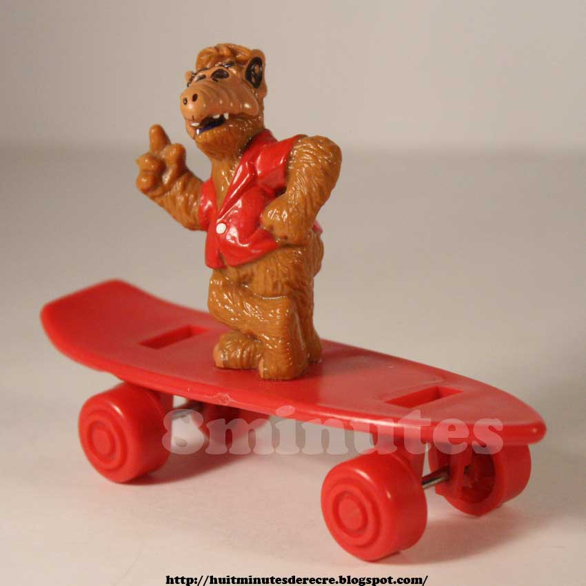 Huit minutes de récré: Alf au skate