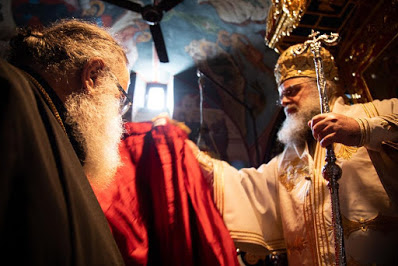 PANAYIOTIS TELEVANTOS: ΕΝΘΡΟΝΙΣΗ ΗΓΟΥΜΕΝΟΥ ΤΗΣ Ι. ΜΟΝΗΣ ΣΤΑΥΡΟΒΟΥΝΙΟΥ κ ...