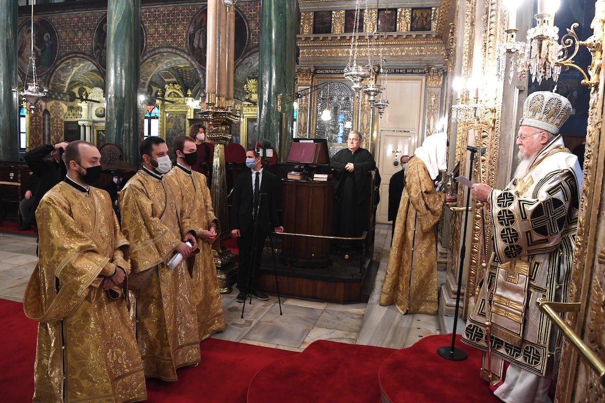 ΦΩΣ ΦΑΝΑΡΙΟΥ: ΣΤΗΝ ΠΑΝΑΓΙΑ ΤΟΥ ΠΕΡΑΝ ΜΕ ΤΟΝ ΠΑΤΡΙΑΡΧΗ (ΦΩΤΟ ΚΑΙ ΒΙΝΤΕΟ)