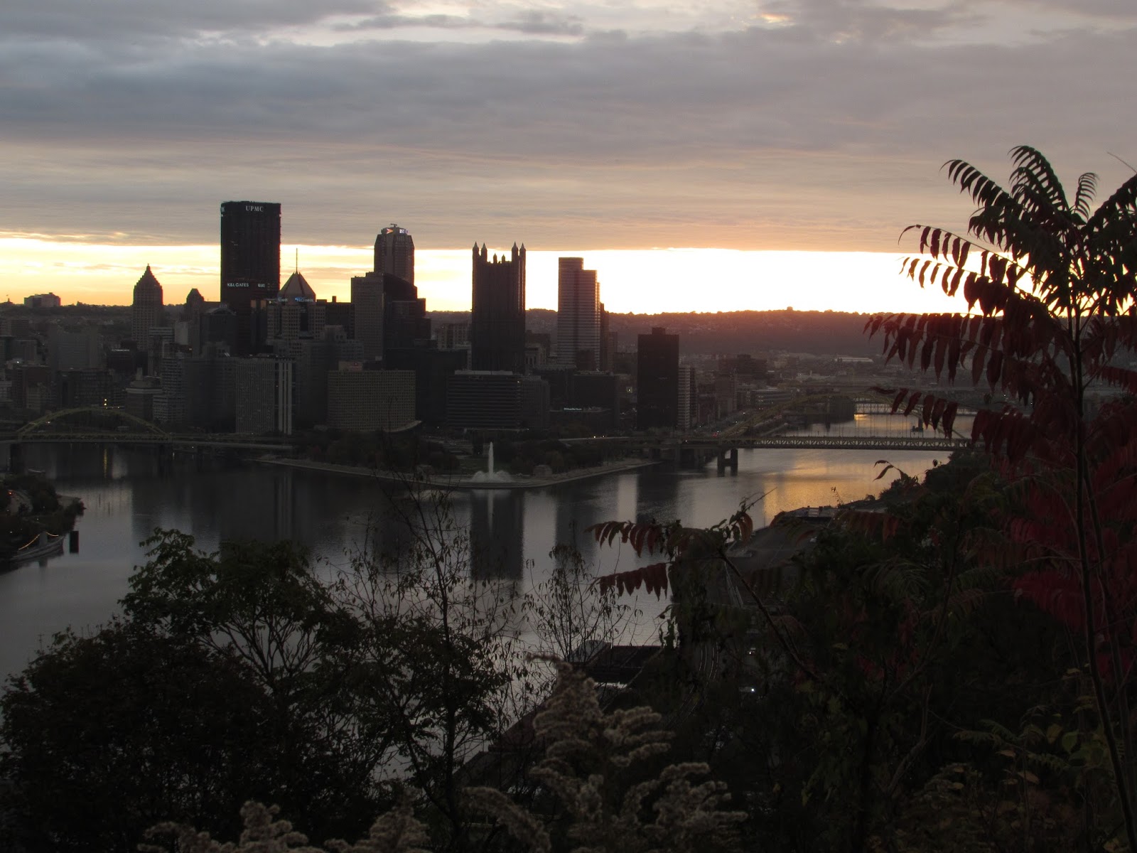 Autumn Views in Pittsburgh: Fall Colors, Fireworks, Heritage Festivals ...