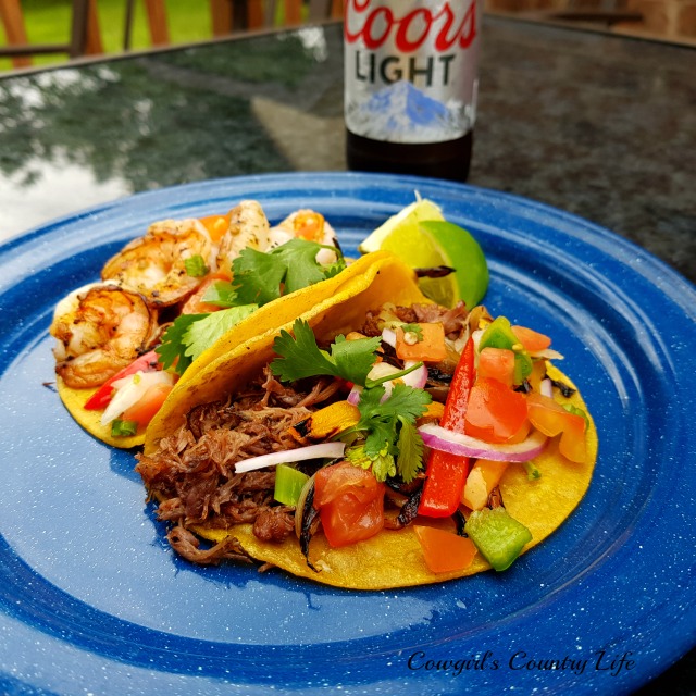 Cowgirl's Country Life: Beef Cheek Tacos on the Comal