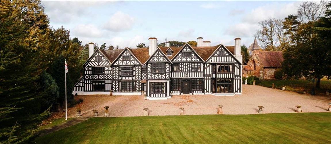 Patrick Comerford: Haselour Hall, the ‘most charming half-timbered ...