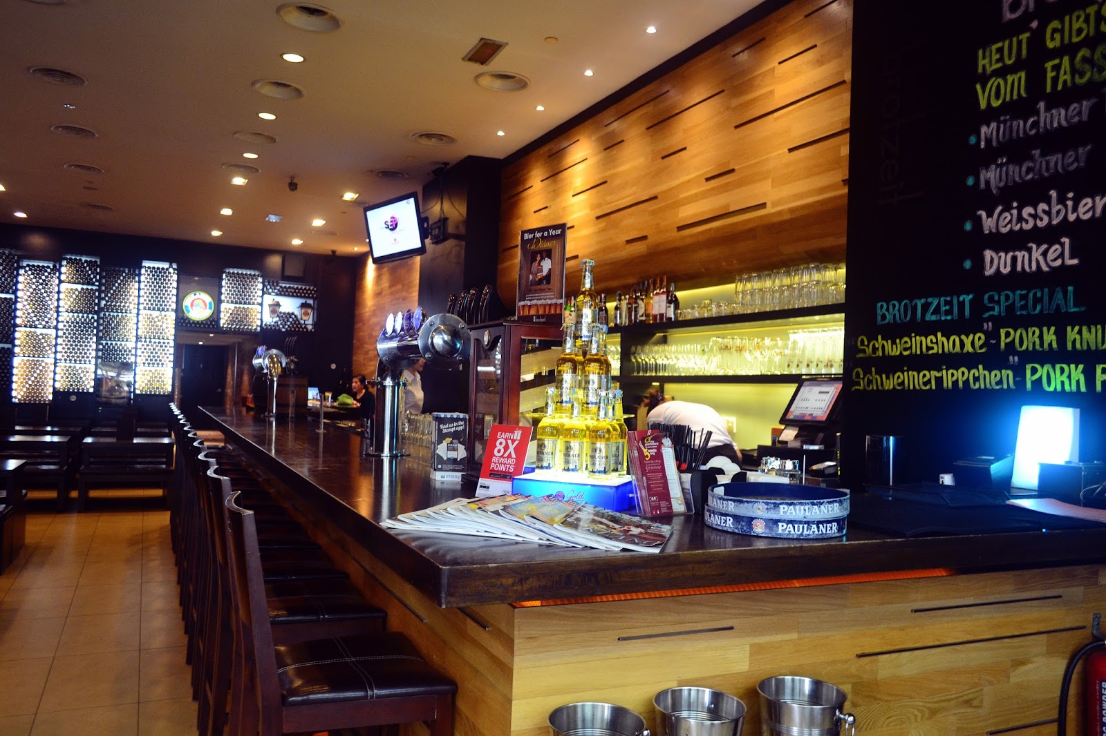 Eat Well Travel On_: Authentic Bavarian cuisine @ Brotzeit German Bier ...