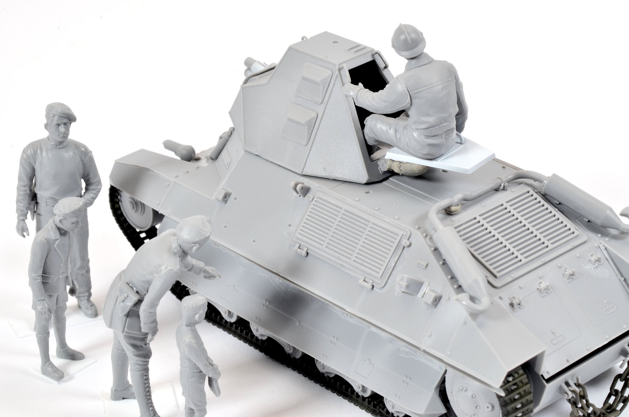 The Modelling News: Build review Pt. I: 1/35th scale FCM 36 with figure ...