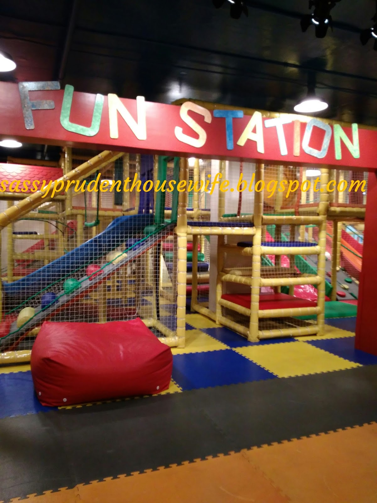 Sassy Prudent Housewife: Fun City: Play Time inside Ali Mall, Cubao